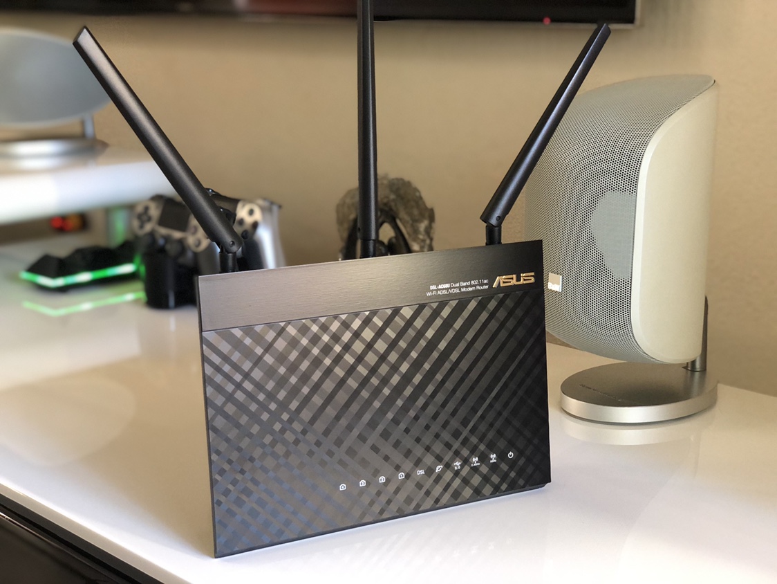 [For Sale] - Asus DSL-AC68U Dual-Band Wireless-AC1900 Gigabit ADSL/VDSL ...