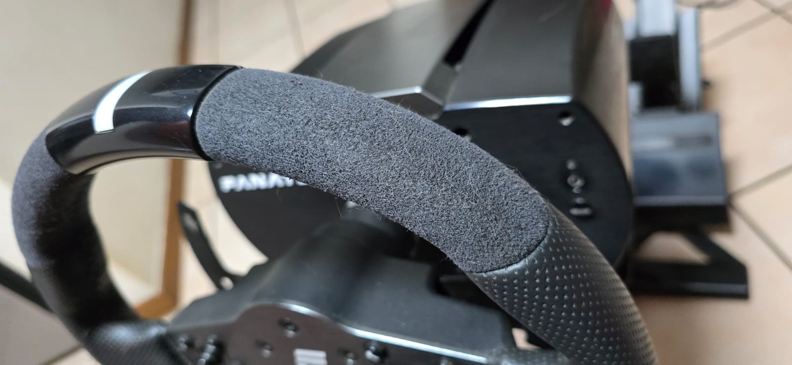 [For Sale] - Full Fanatec sim setup | SIM Gaming | Carbonite
