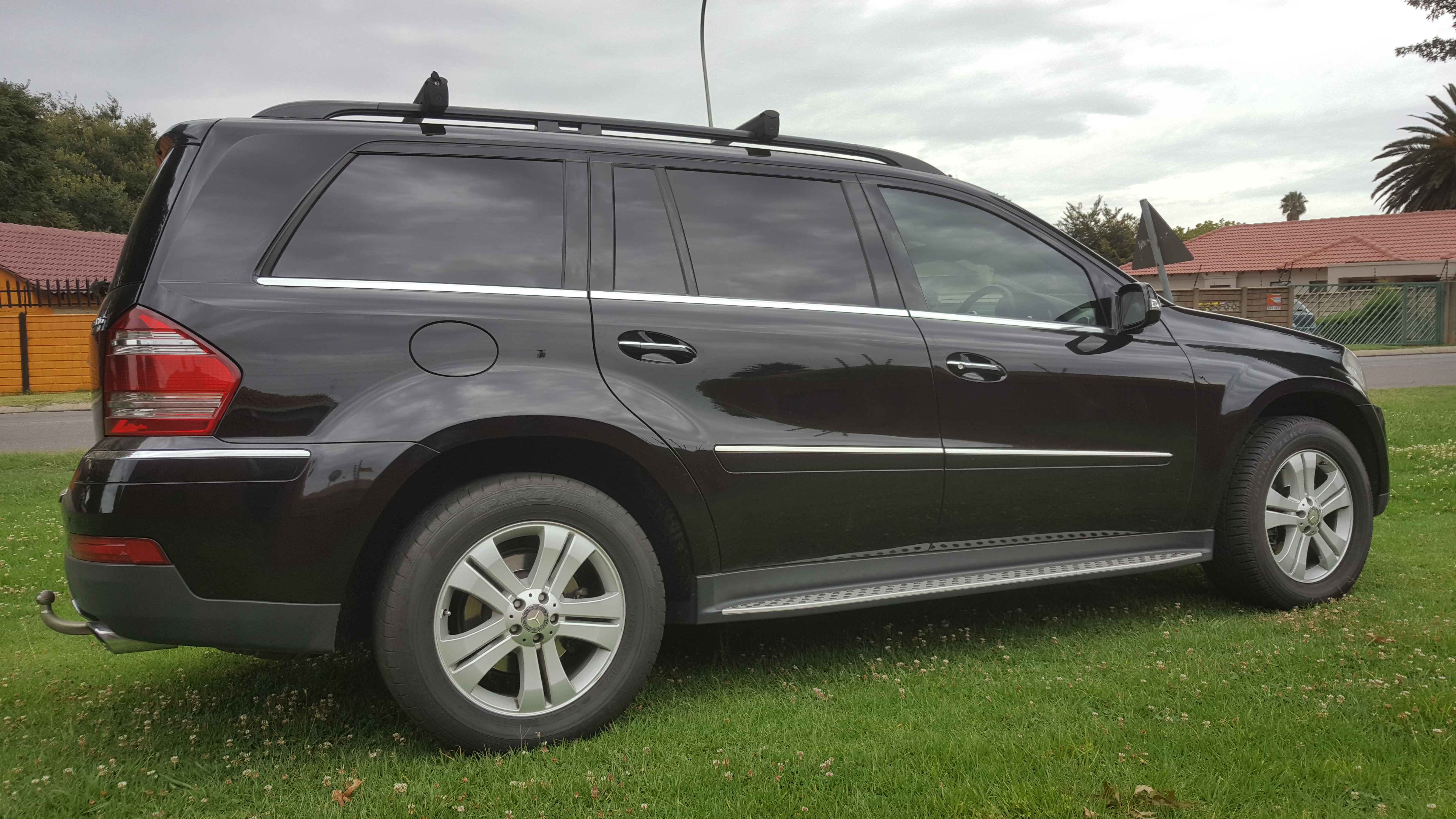 2008 Mercedes-Benz GL500 4Matic 5L V8 | Vehicles | Carbonite