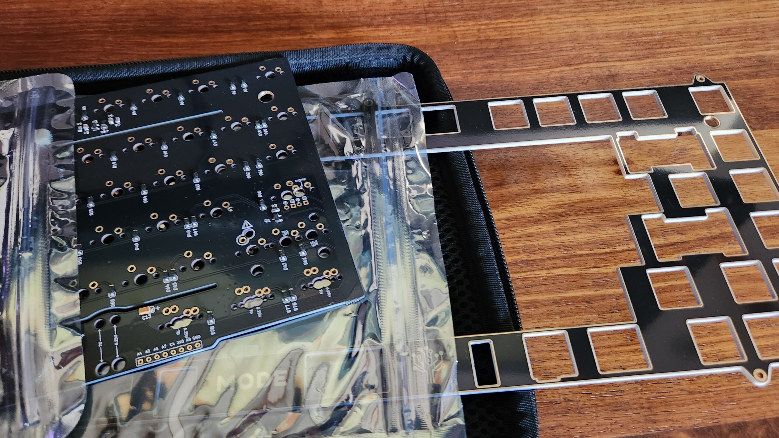 [For Sale] - Mode Sonnet Kit - With Case (new) | Peripherals | Carbonite