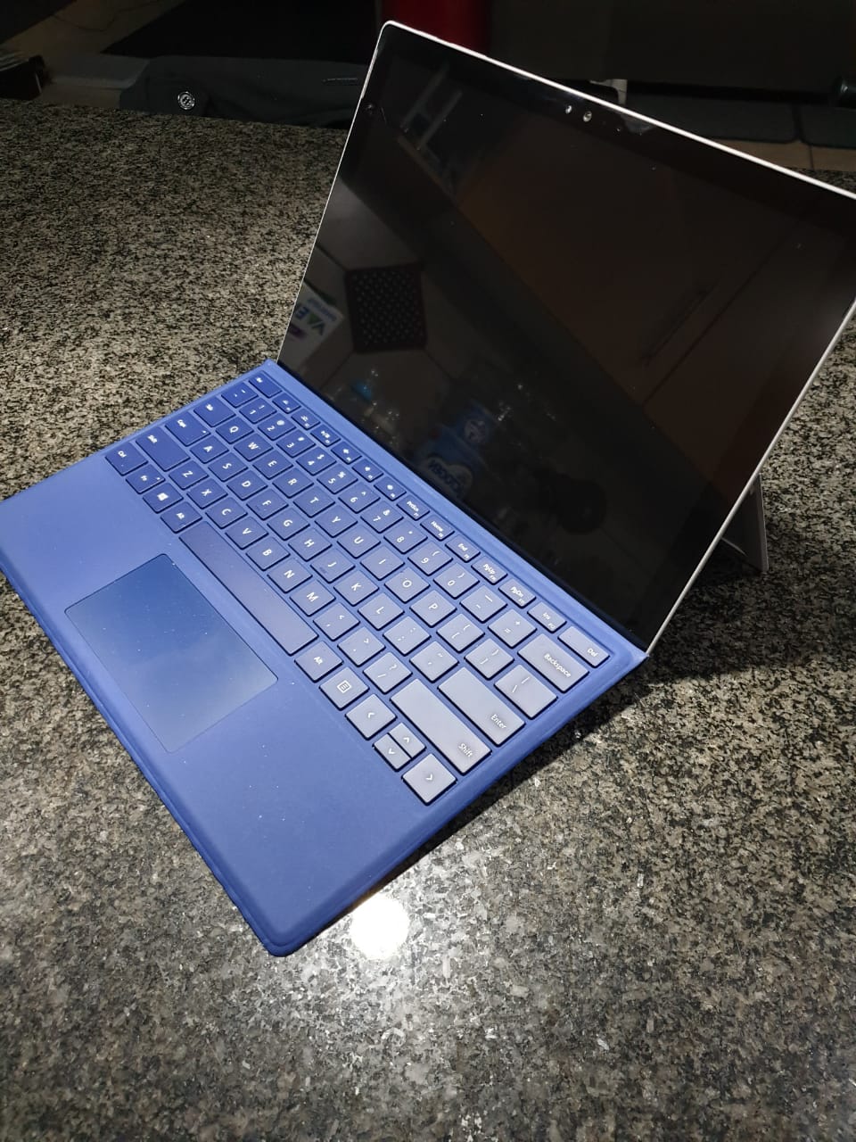 [For Sale] - Microsoft Surface Pro 4 - i5 - 8GB - 256GB SSD + Blue Type ...