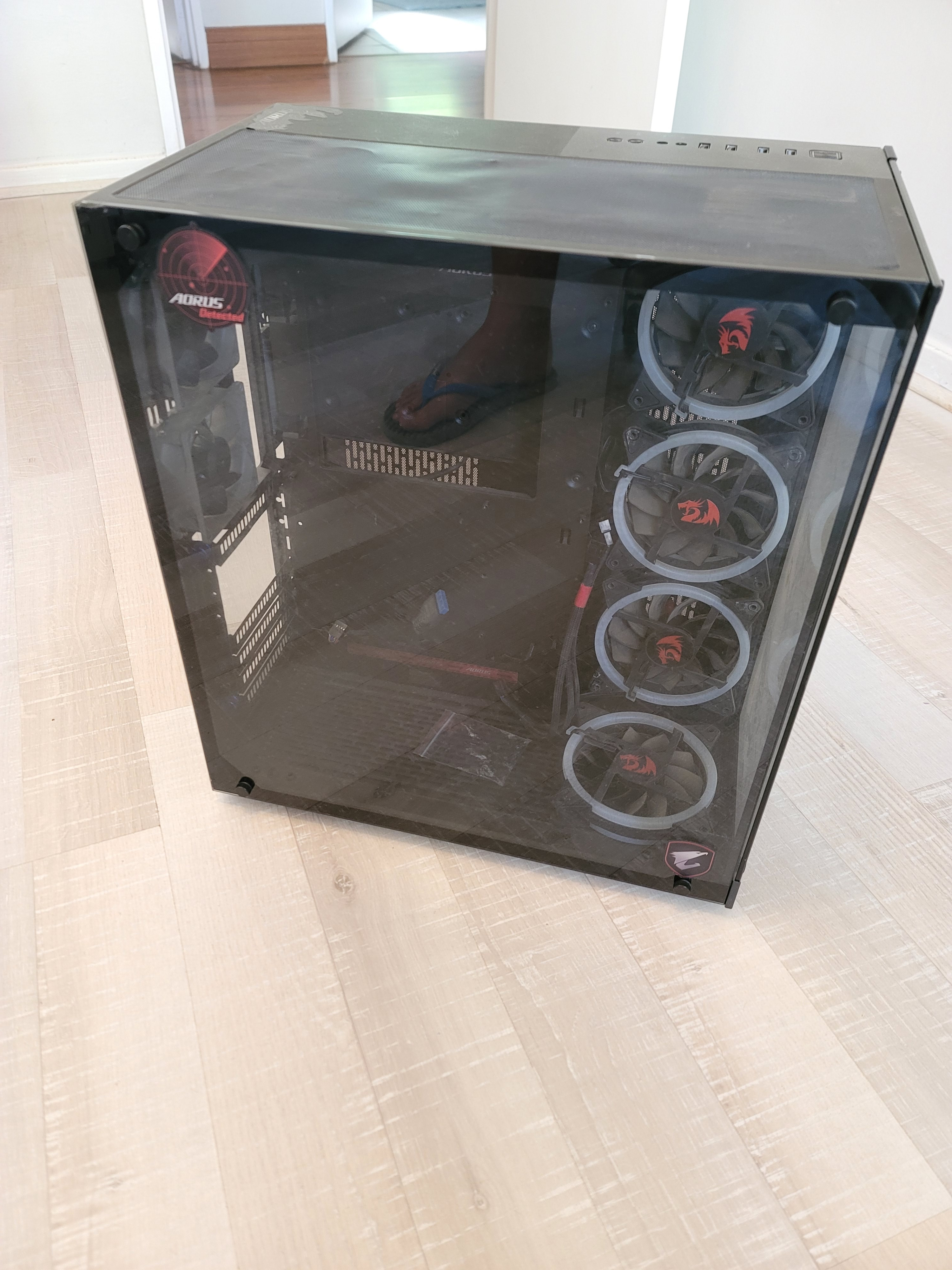 [For Sale] - Redragon Wideload RGB Tempered Glass Gaming Chassis ...