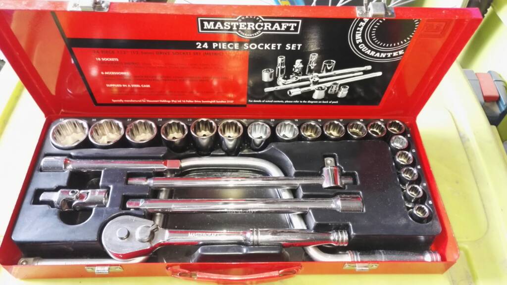 Mastercraft 24 Piece 1/2" Socket Set | Tools | Carbonite