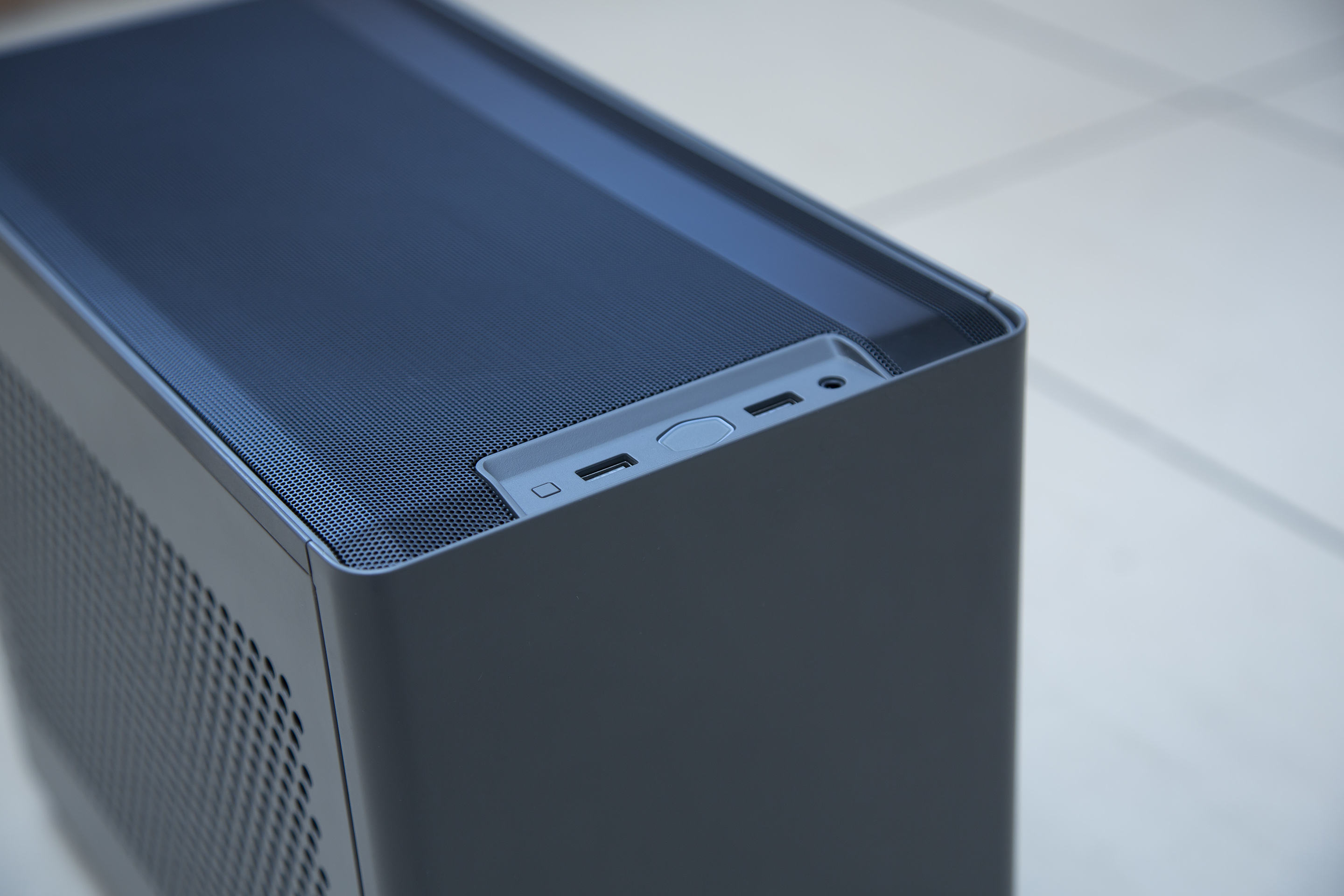 [For Sale] - ITX Build: i5 10500t - Strix B460i - 16gb - NR200P | Combo ...