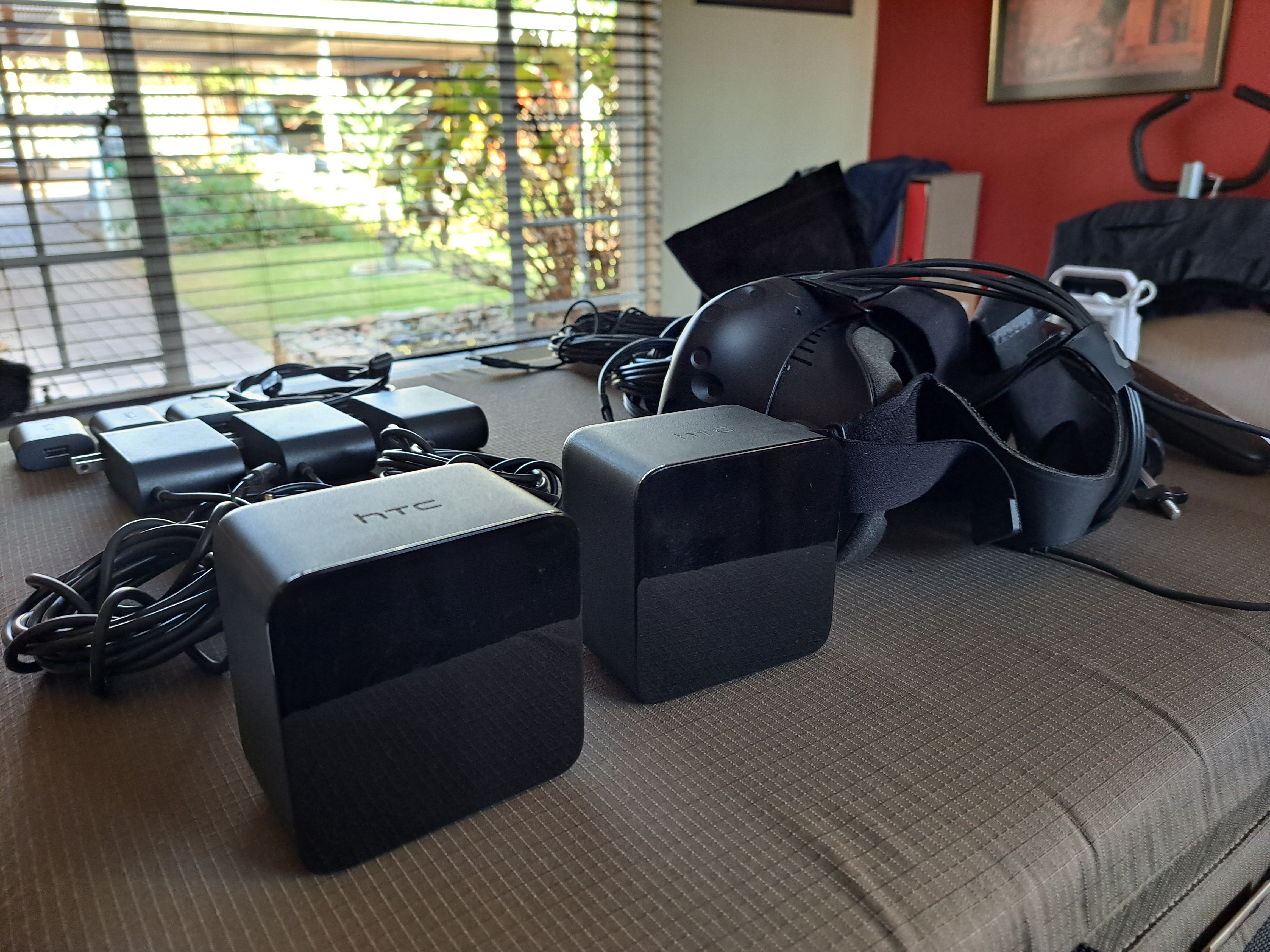 [For Sale] - HTV Vive VR Headset System (Complete) | Other PC ...