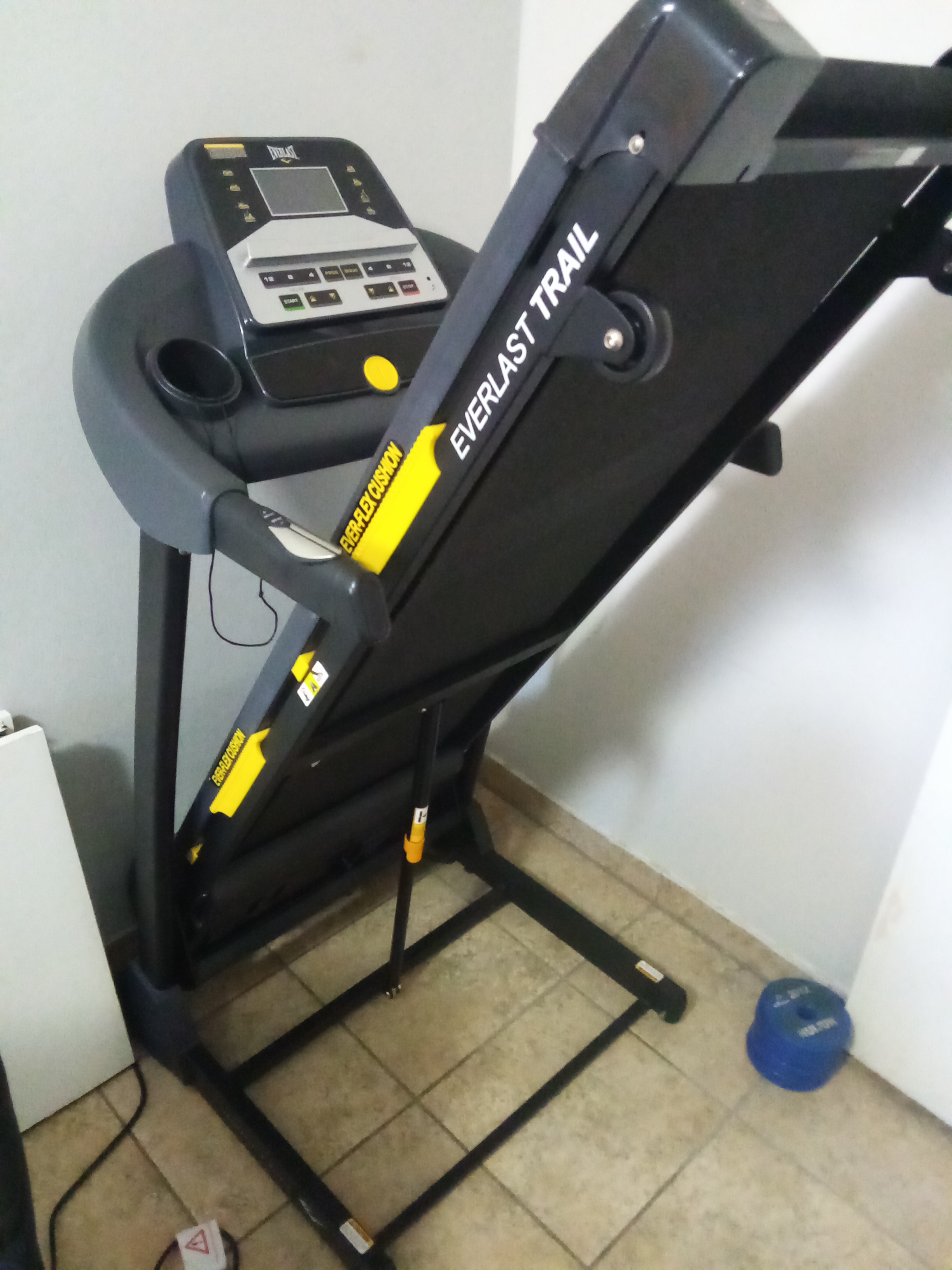 [For Sale] - Everlast treadmill ( almost never used ) | Sports ...