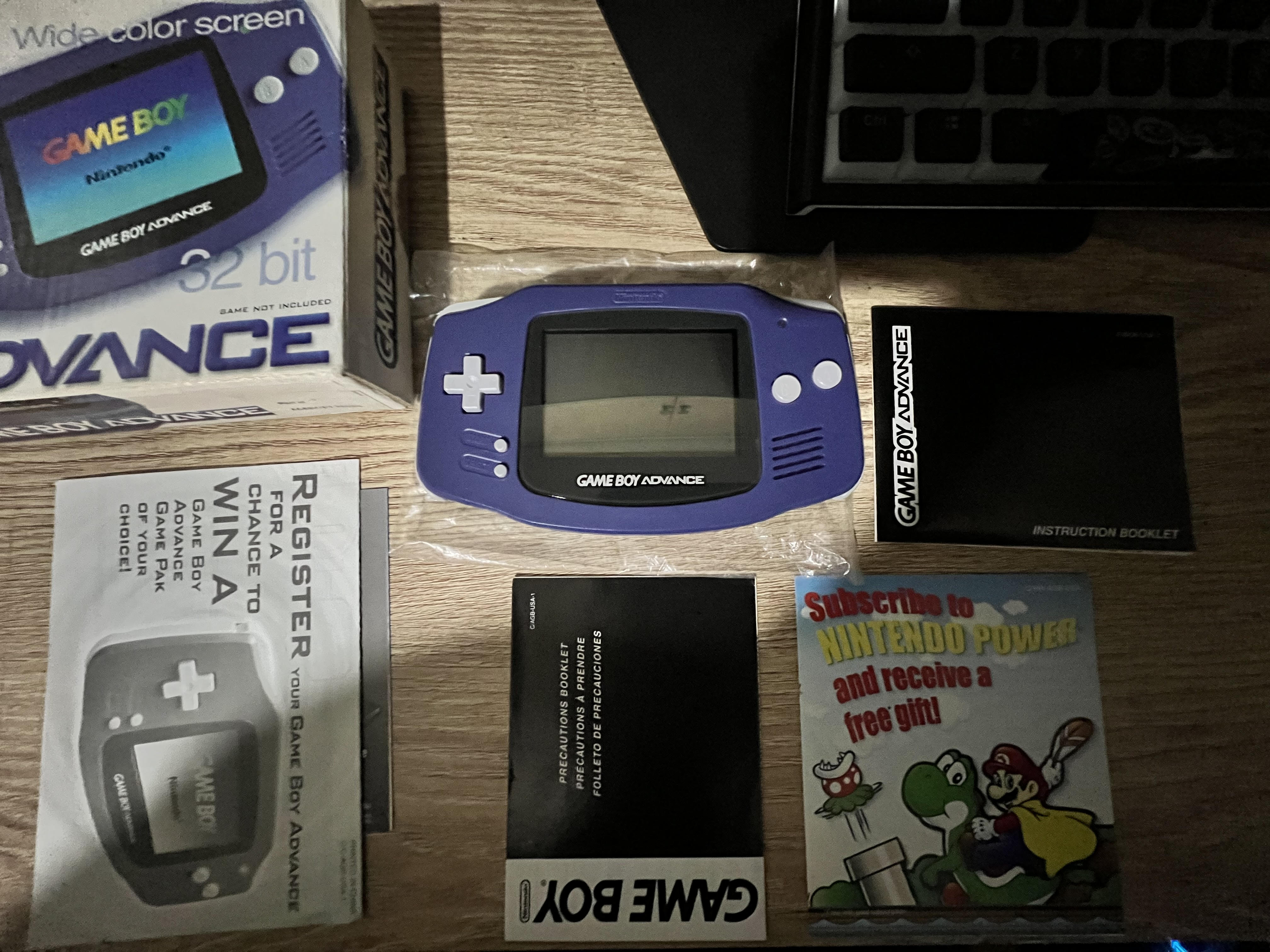 [Feeler] - Gameboy Advance with box and manuals | Nintendo | Carbonite